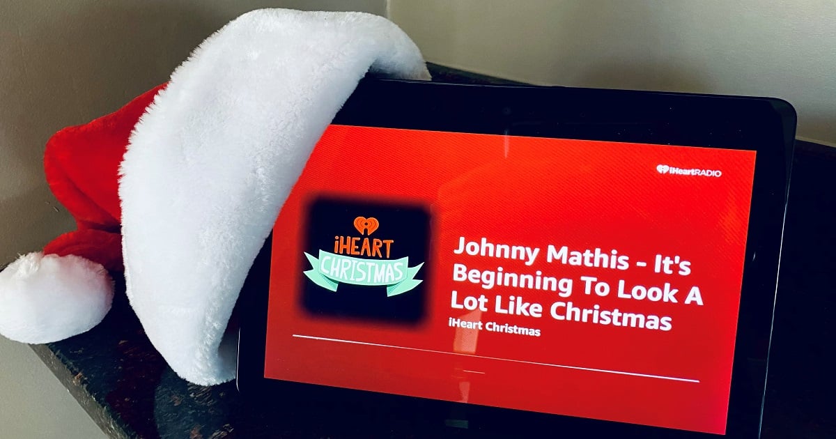 20 Ways to Celebrate the Holidays with your Google Assistant or Amazon ...